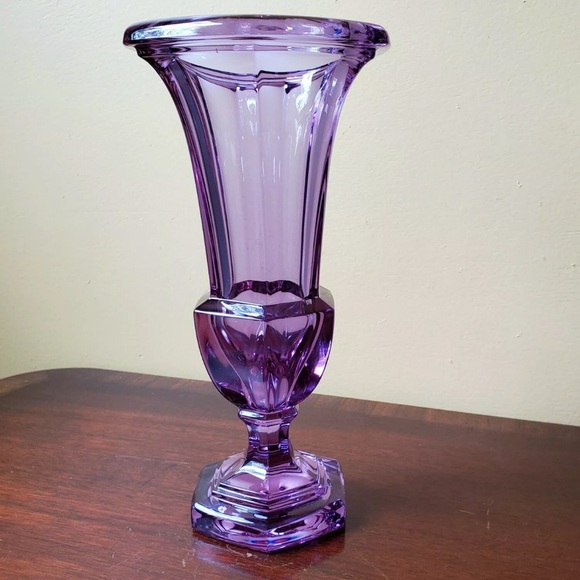 Moser | Art | Moser Glass Neodymium Alexandrite Crystal Trumpet Vase ...